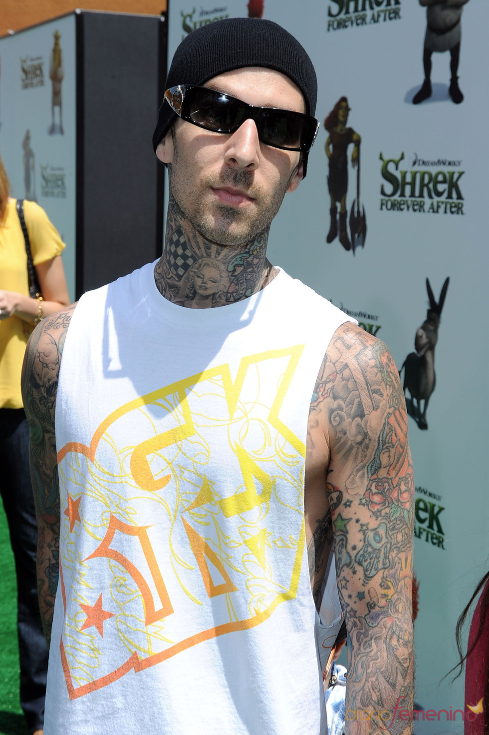 Travis Barker en el estreno de 'Shrek Forever After'