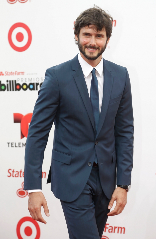 Sergio Mur, la elegancia masculina sobre la alfombra roja de los ...