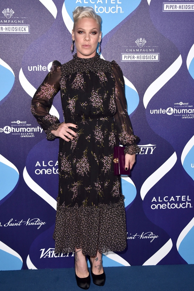 Pink, nada fovorecida