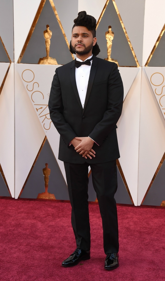 Oscars 2016: The Weeknd, un músico en la red carpet