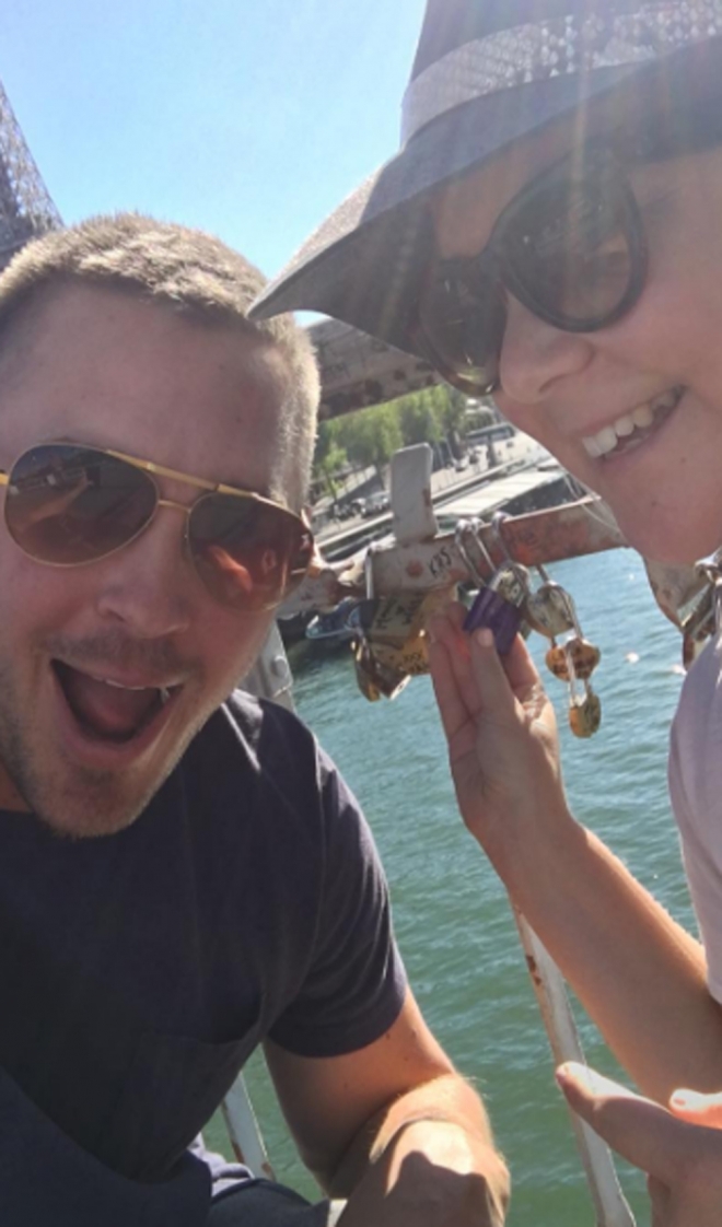 Amy Schumer y Ben Hanisch se prometen amor