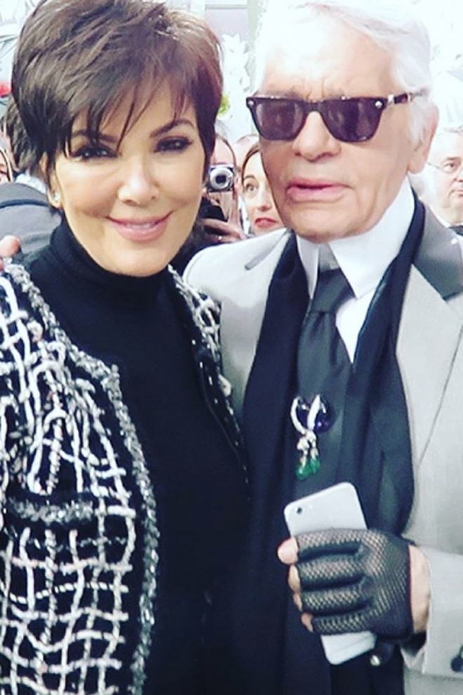 Curiosidades de Kris Jenner: es amiga de Karl Lagerfeld