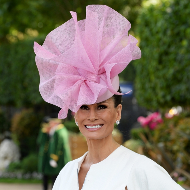 Ascot, el tocado más discreto