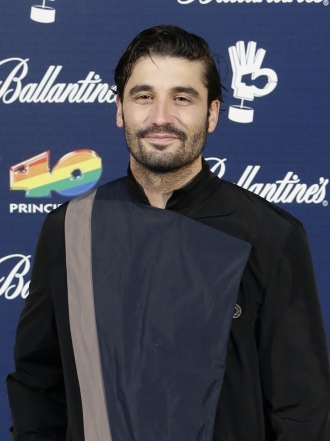 Álex García se lo quita todo - Las mejores fotos del guapo actor de La ...